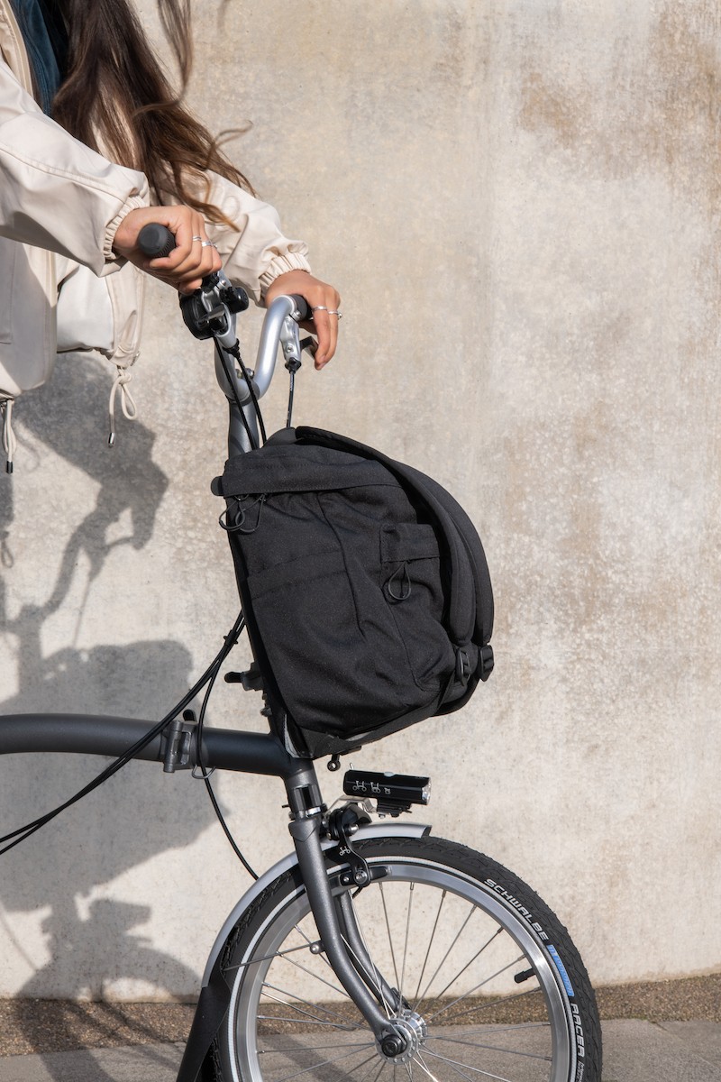 Brompton Metro Backpack Rucksack, Größe M 12 L - black | Brompton ...